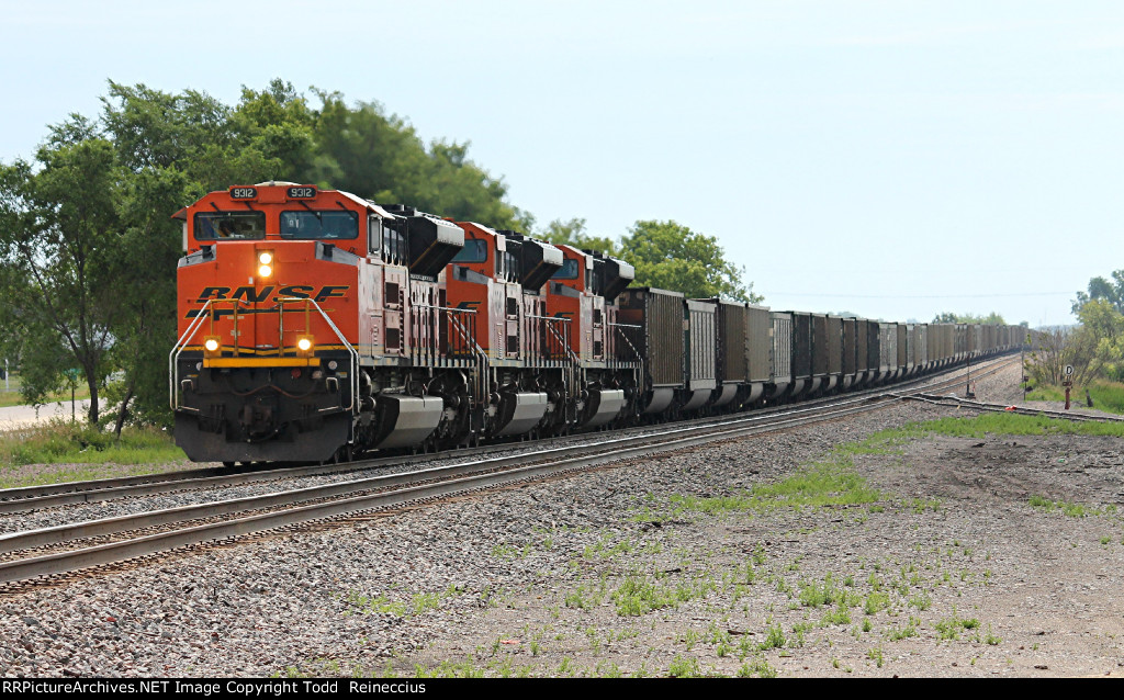 BNSF 9312
